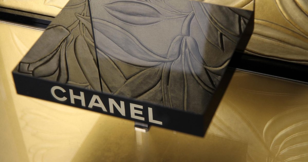 Chanel Sublimage - Créanog, Studio de création, Bureau de fabrication ...